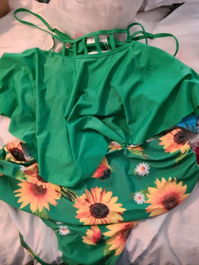 [44% OFF] 2020 Cut Out Sunflower Overlay Tankini Set In BLACK | DressLily